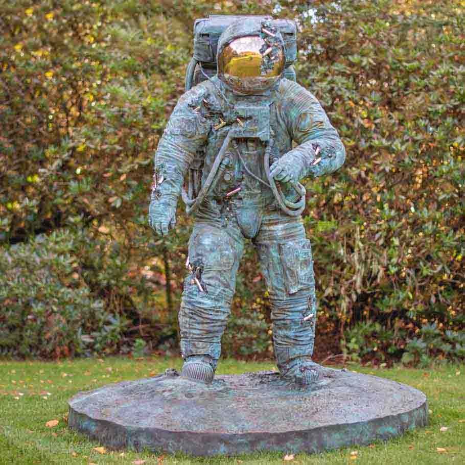 Urban Sculpture - salestatue