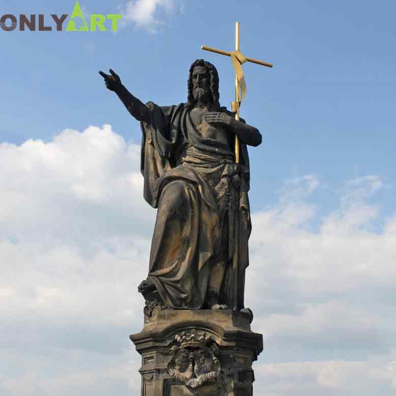 Big Statue of Jesus Crosses Crucifixes Sculpture