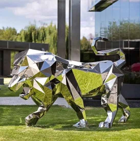 Outdoor Modern Metal Geometric Lion Statue - salestatue