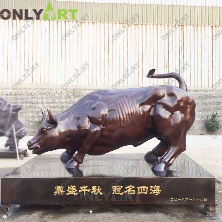 Bronze Wall Street Bull Statue Replica - salestatue